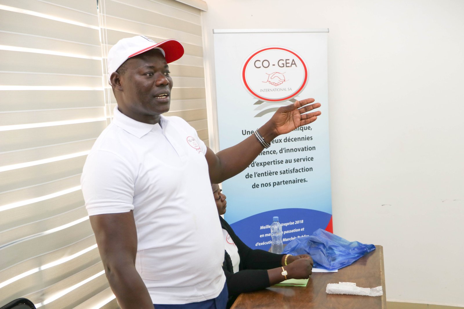 LE PRESIDENT DIRECTEUR GENERAL MONSIEUR LAMINE YAOLIRE INVITANT L ...